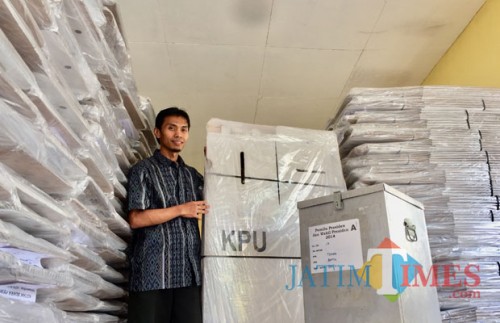 Lelang Kotak Suara Alumunium, KPU Kota Batu Pakai Yang Transparan ...