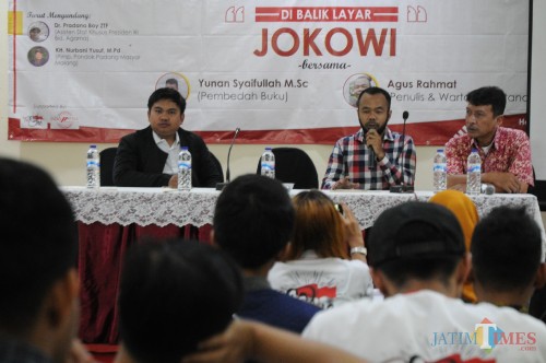 Buku di Balik Layar Jokowi Dibedah, Ini Kekurangannya - Malang Times