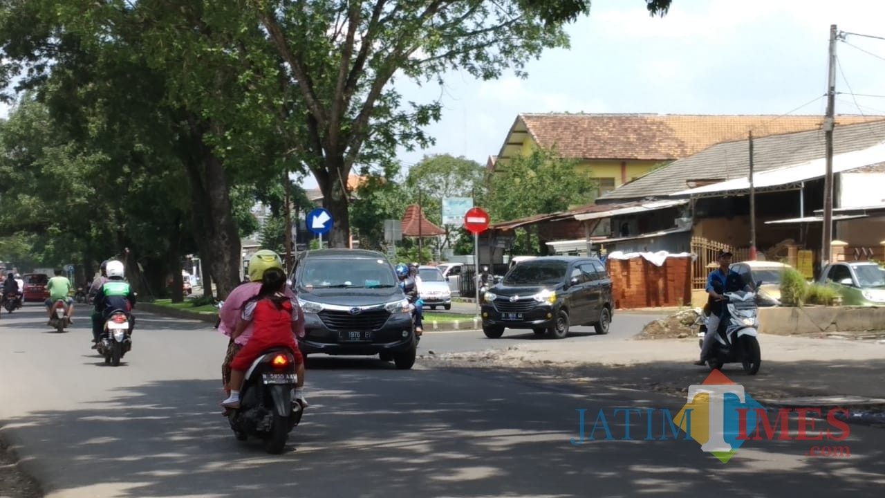 Habis Masa Percobaan, Satu Jalur Lajur Timur Jalan Ki Ageng Gribig ...