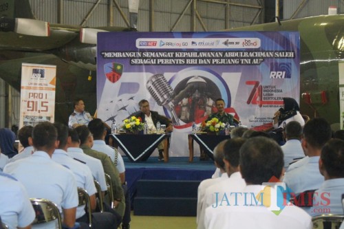Karbol, Pahlawan Nasional Perintis Sekolah Penerbang dan Sekolah Radio ...
