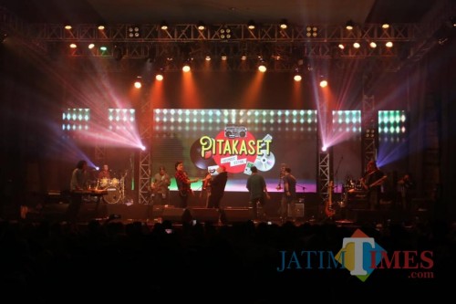 Penampilan Java Jive dan Kla Project: Mesin Waktu Nostalgia Era 90-an ...