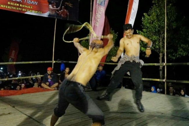 Berawal Permohonan Hujan, Ternyata Begini Asal Seni Tradisional Tiban ...