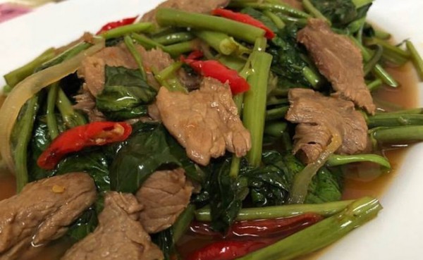 Resep Tumis Kangkung Cah Sapi, Kaya Serat Cocok untuk Berbuka Puasa ...