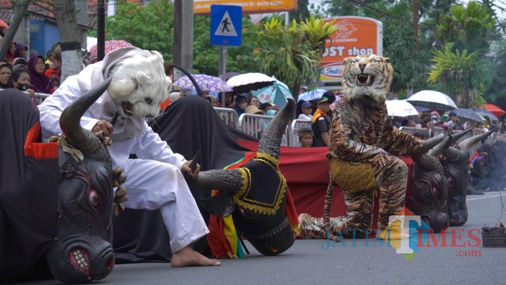 Unggulkan Bunga dan Budaya, Batu Art Flower Carnival Angkat Potensi ...
