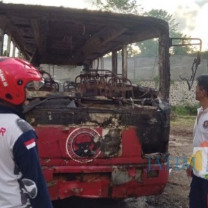 Dianggap Angker, Bus PDI Perjuangan Dibakar Bocah SD di Kota Blitar ...