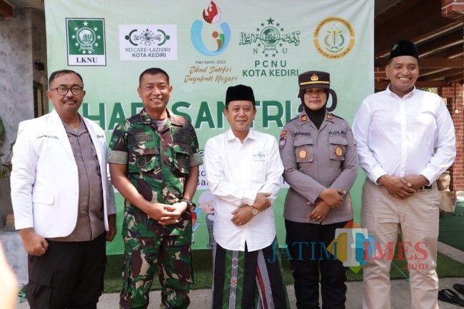Bersama AKABRI 91, PCNU Kota Kediri Gelar Baksos di Hari Santri - Jatim Times
