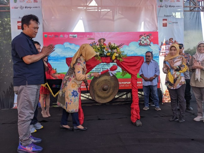 Gemah Ripah Stroberi Angkat Potensi Desa Pandanrejo Kota Batu dengan ...