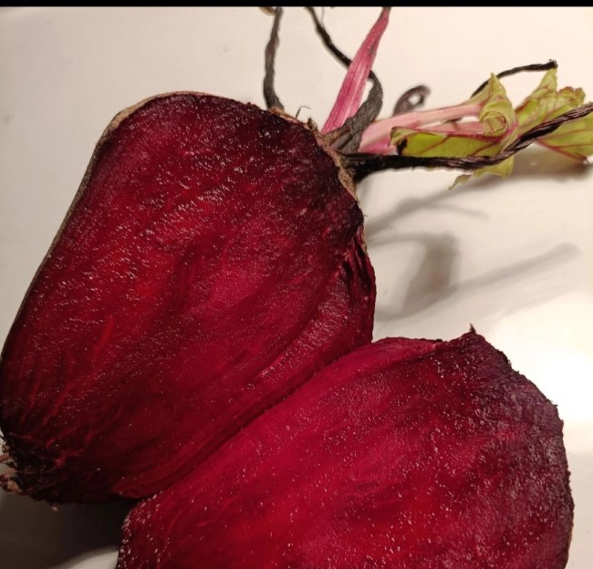 14 Tanaman yang Bisa Dipakai sebagai Pewarna Alami Makanan hingga Minuman